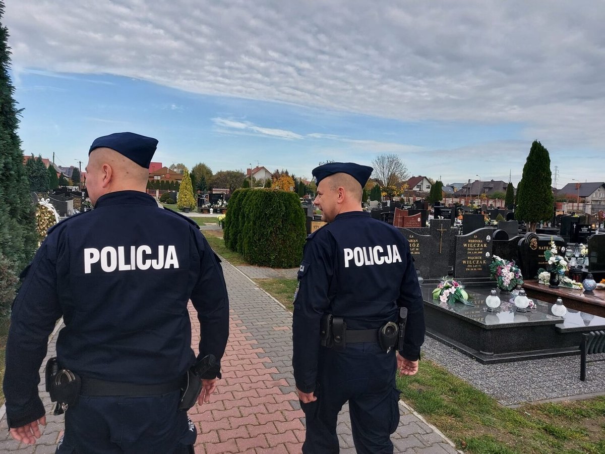 Zmiany w organizacji ruchu drogowego podczas Wszystkich Świętych - Informacje - Komenda ...